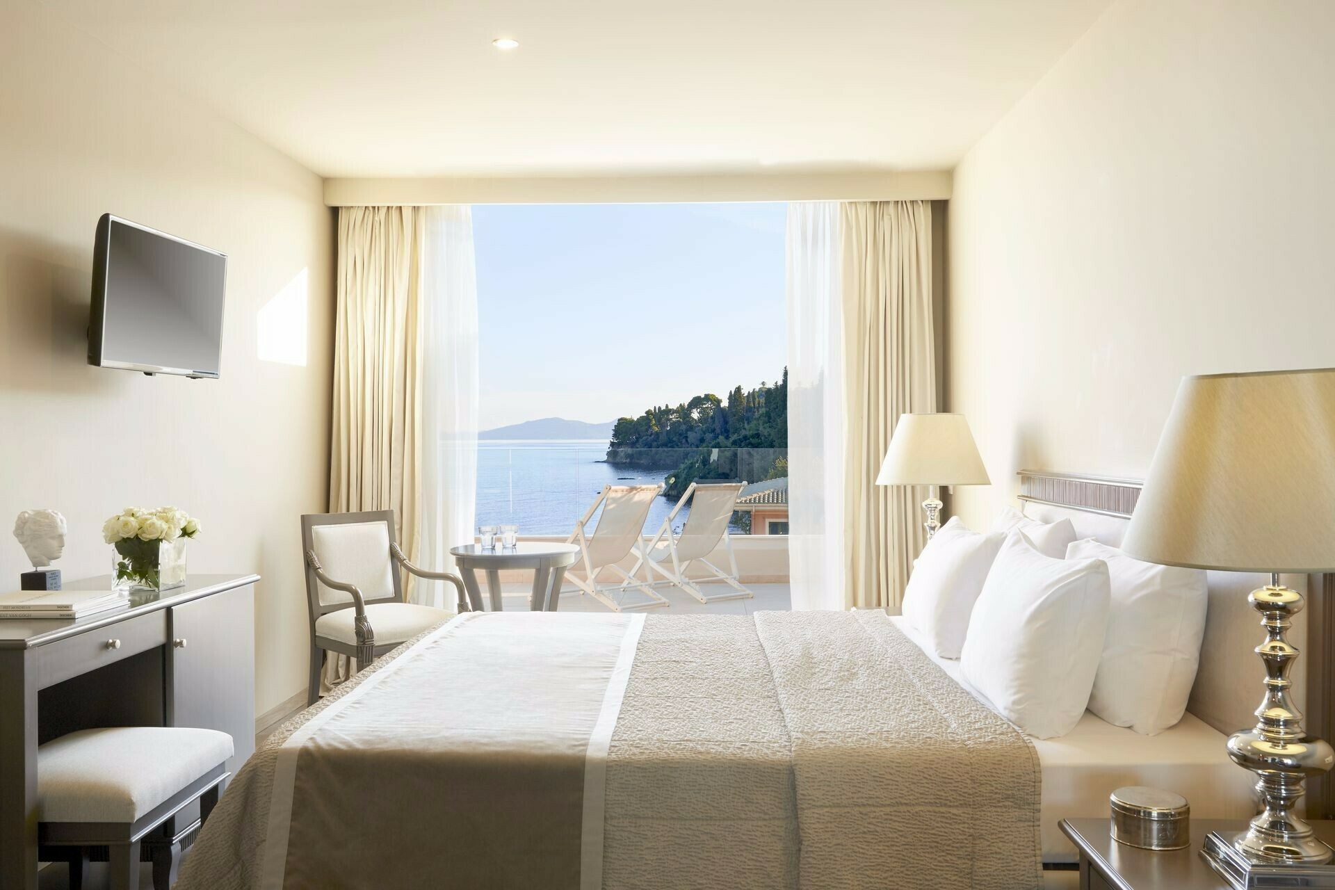 Iconic & chic adults-only hotel in Corfu town | Mon Repos Palace
